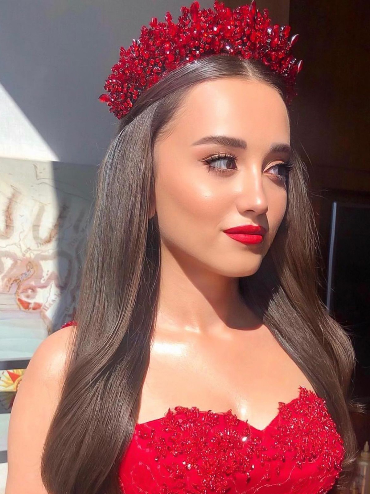 Meghan Henna Crown Buy Now.